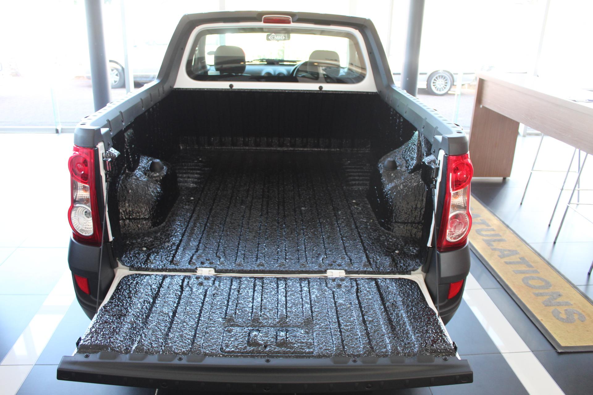 CMH NISSAN PIETERMARITZBURG – WHY THE NISSAN NP200 IS THE ULTIMATE ...